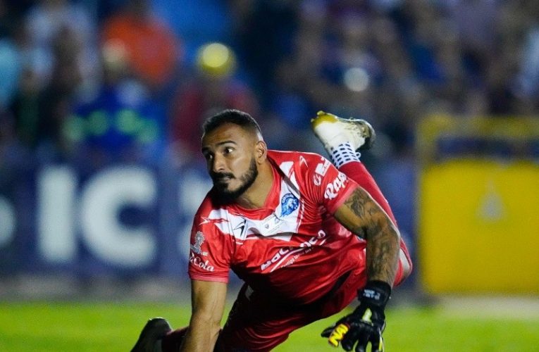 Gallos Blancos - Rómpela Más